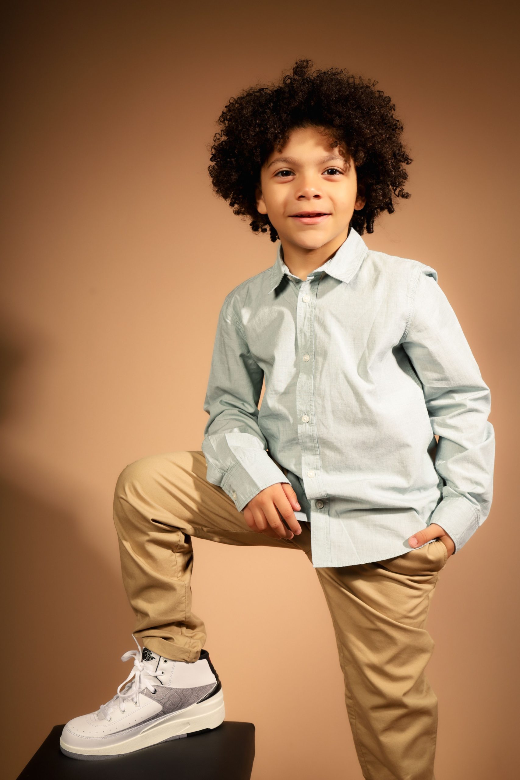 Elias signed with @futurefacesmodelskids - Maps Studios