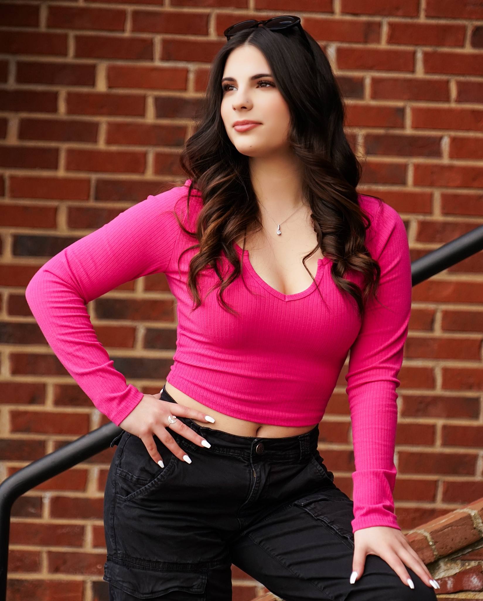 Bella signed with Karon Shea Modeling! - Maps Studios